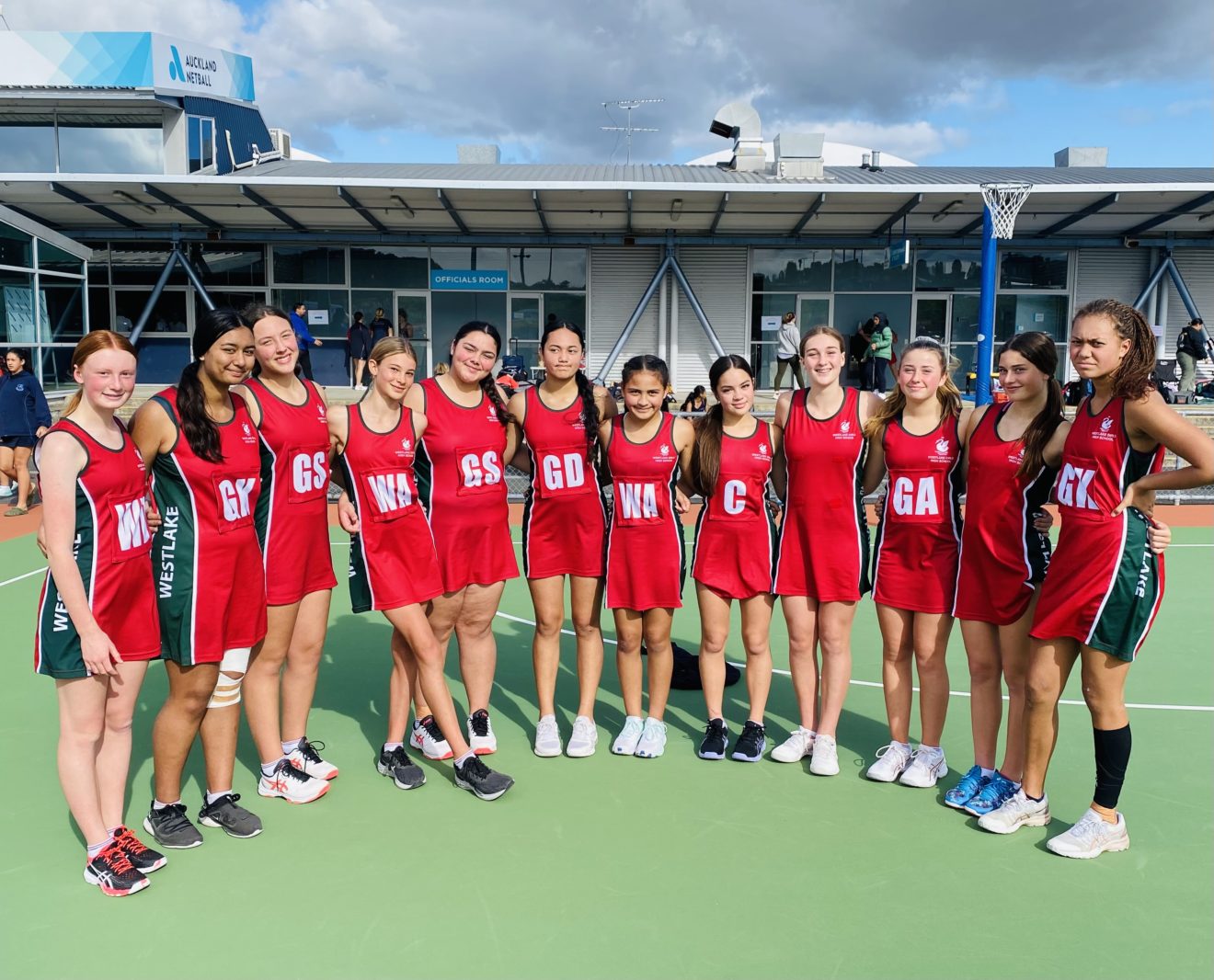 Junior netballers shine at Auckland's Combined Points | Te Reo o Te Roto