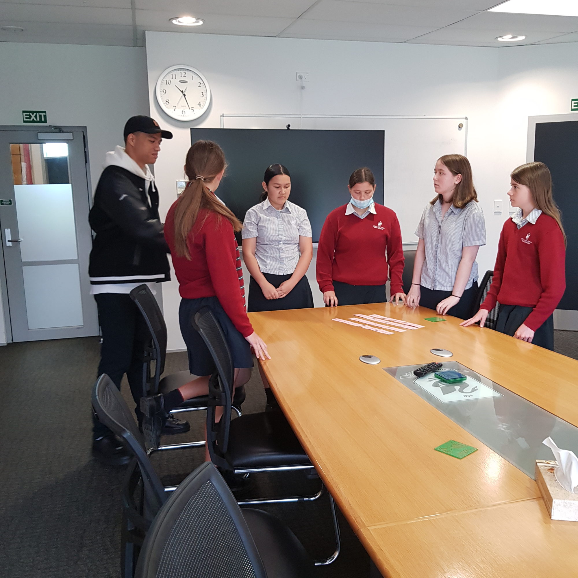 Students explore their Māori identity | Te Reo o Te Roto