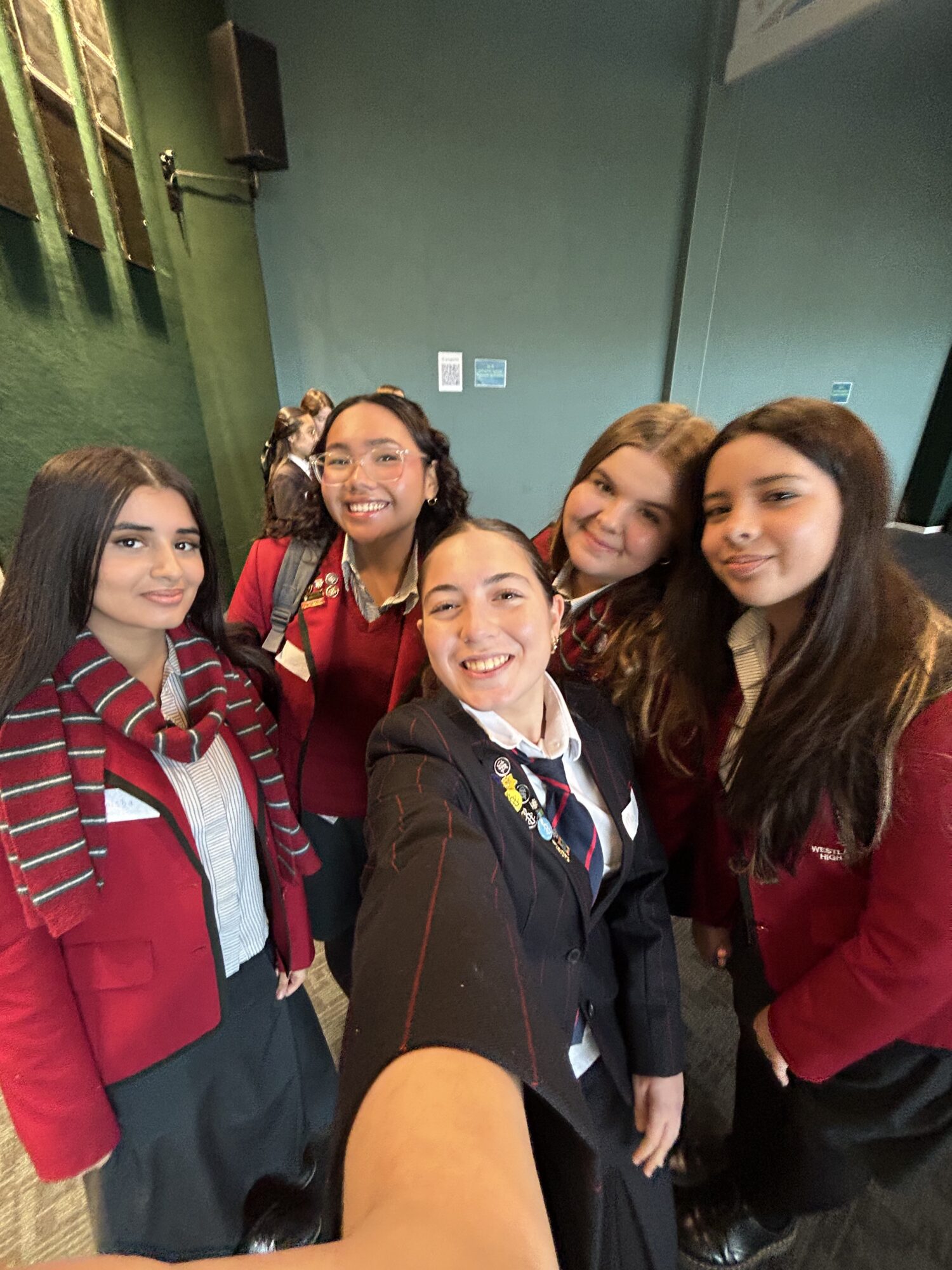 National Spanish Debate | Te Reo o Te Roto